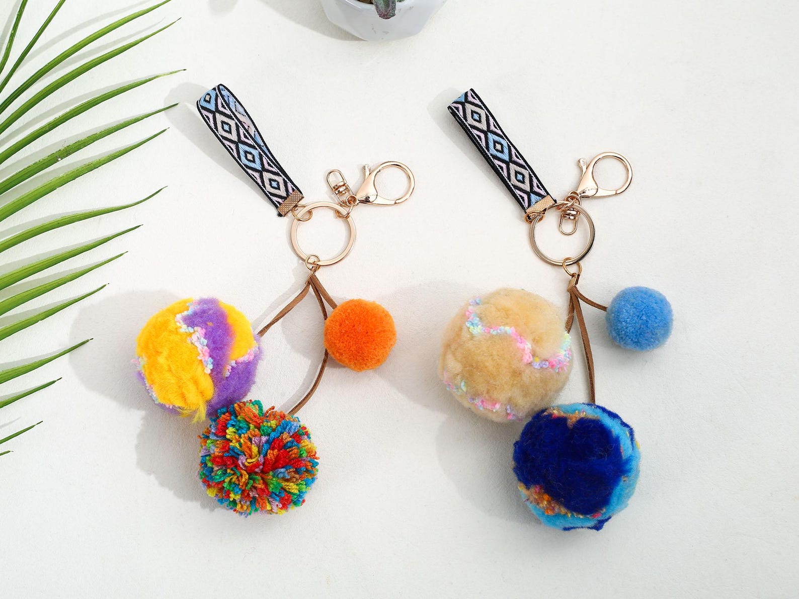 Pom Pom Keychain,hanging Pom Poms for Bags, Pom Pom Garland, Basket ...