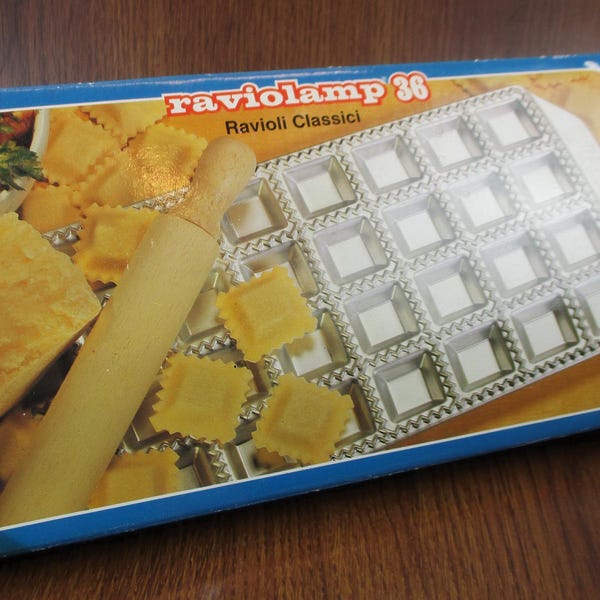 Vintage Pasta Maker - Etsy