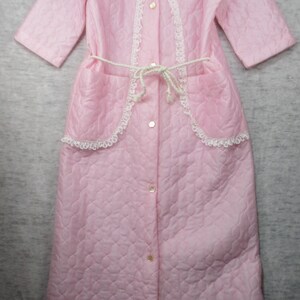 70s Pink Quilted Nylon Housecoat, Lace Trims, 2 Front Pockets, SM, 3/4 ...