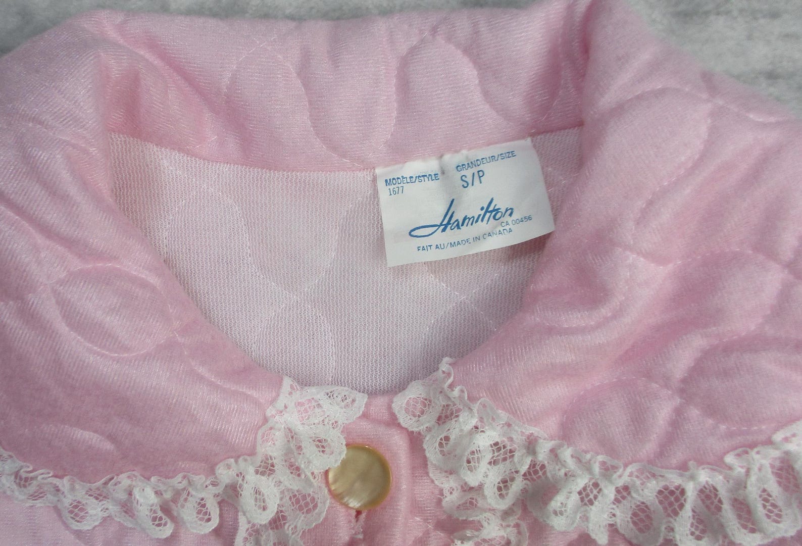 70s Pink Quilted Nylon Housecoat, Lace Trims, 2 Front Pockets, SM, 3/4 ...