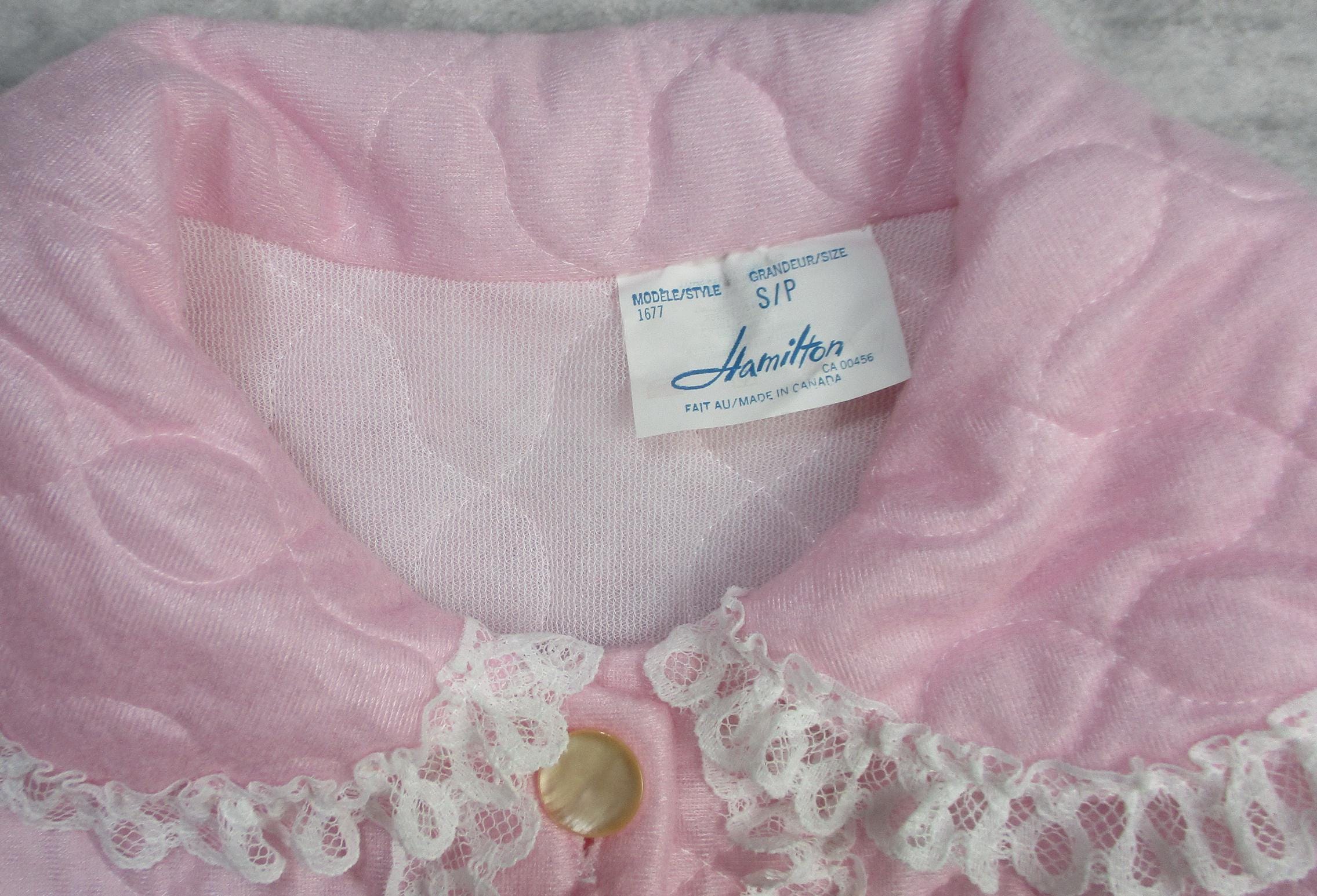 70s Pink Quilted Nylon Housecoat, Lace Trims, 2 Front Pockets, SM, 3/4 ...