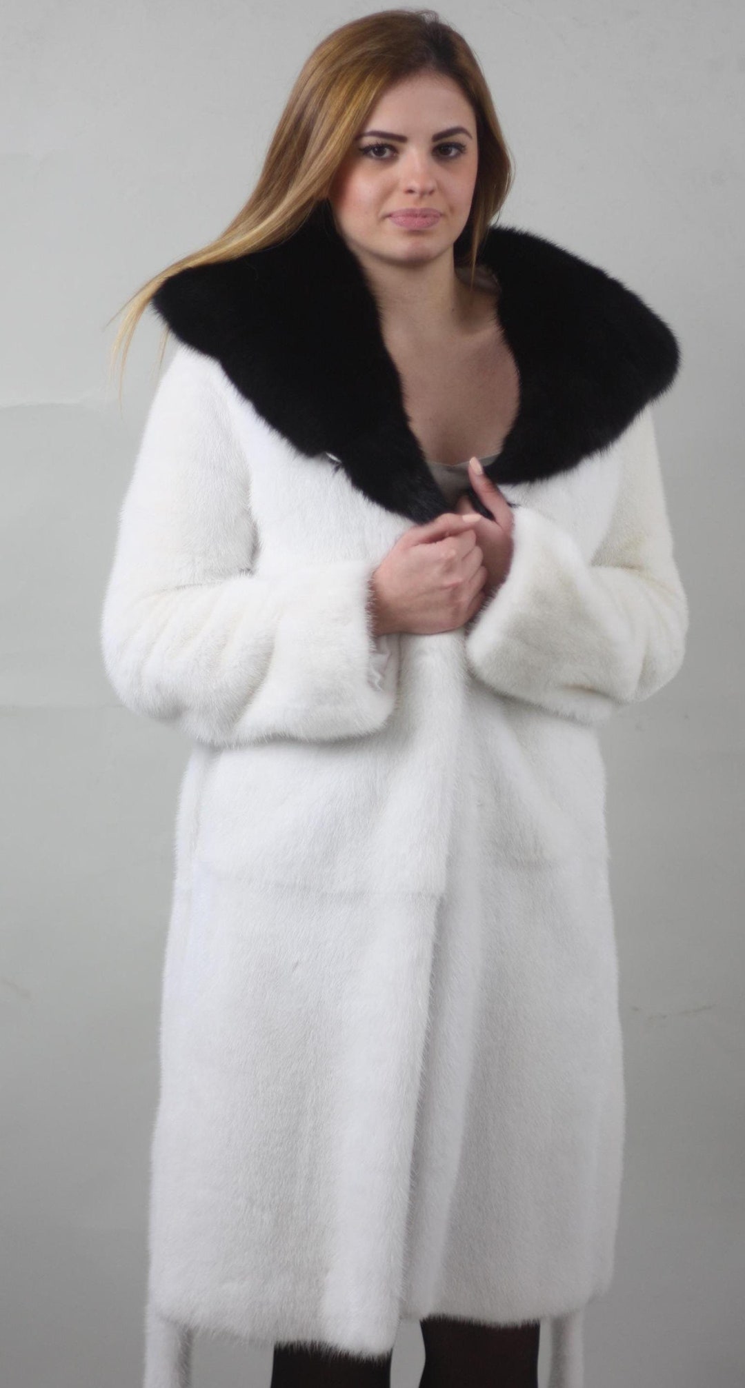 White Mink | Fur Coat | Black Internal Hooded | Knee Length - Etsy