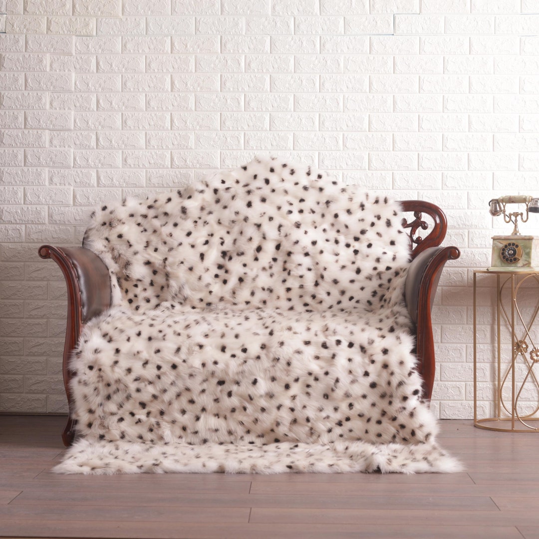 White and Black Spots Fox Fur Blanket - Etsy