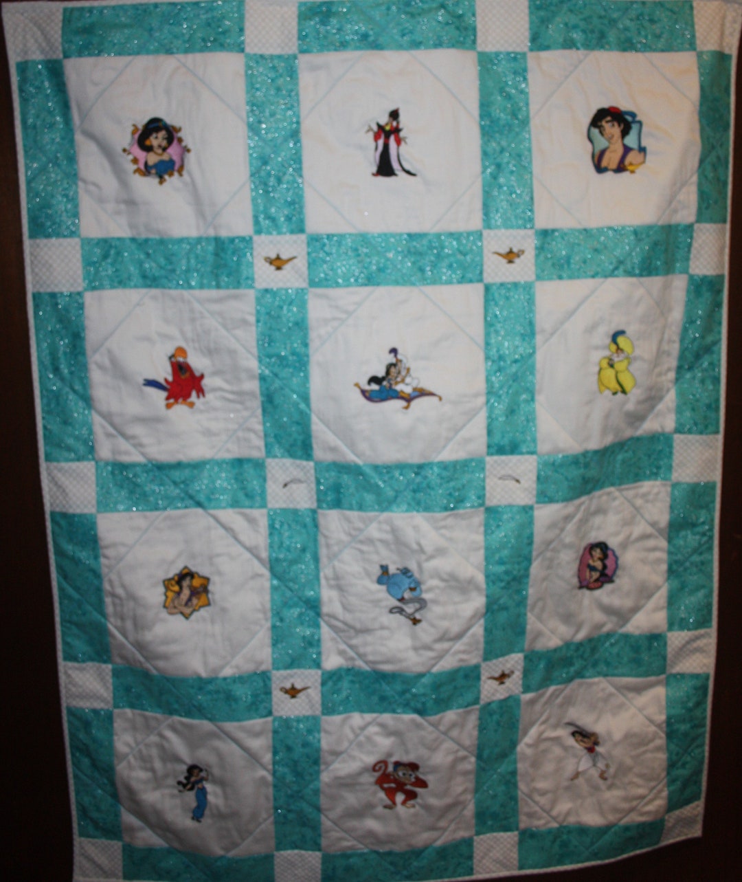 Aladdin Prince of Thieves Lap Quilt - Etsy