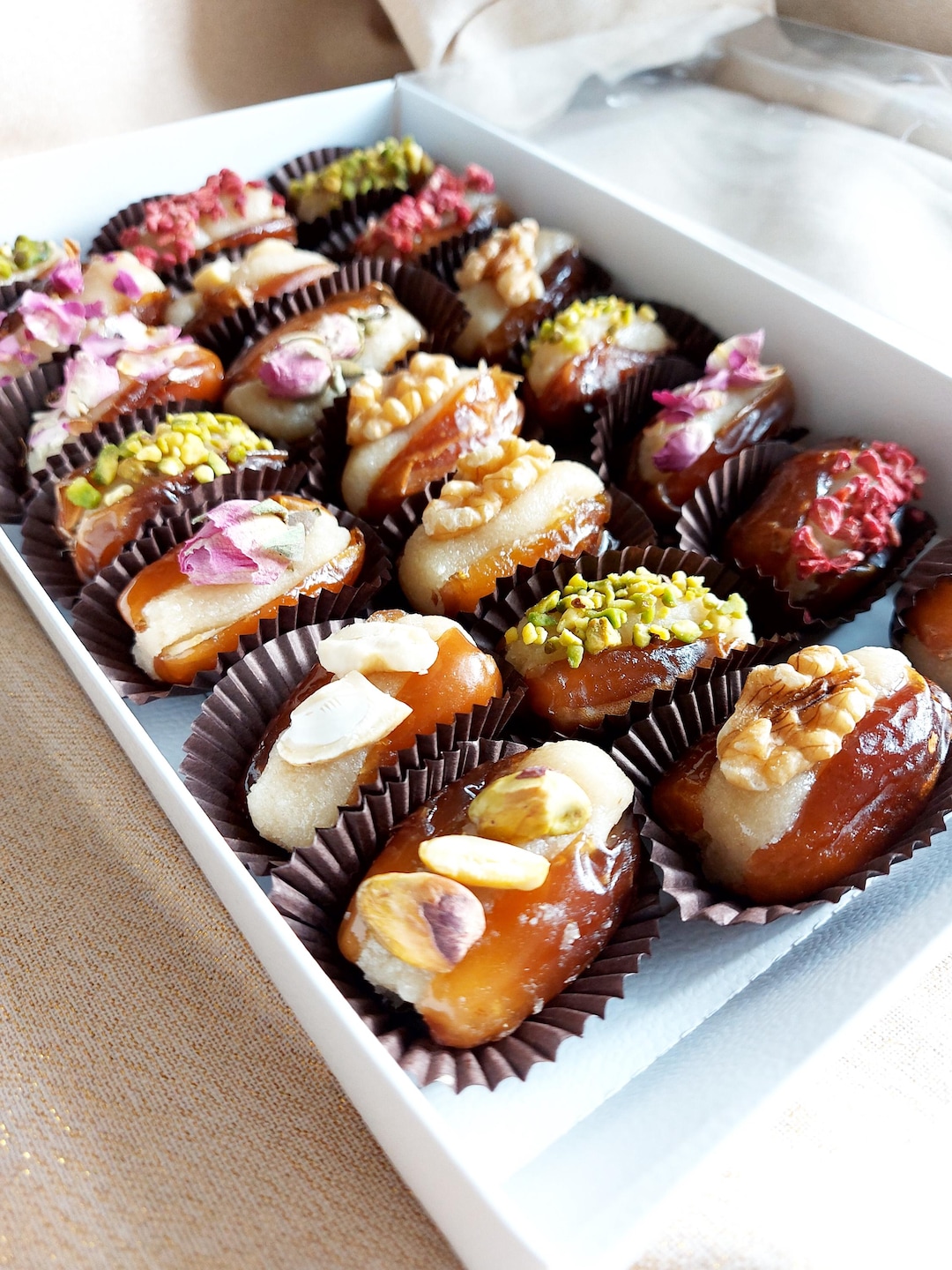 Traditional Dates, Gift Box, Celebration, Vegan, Healthy, Christmas ...
