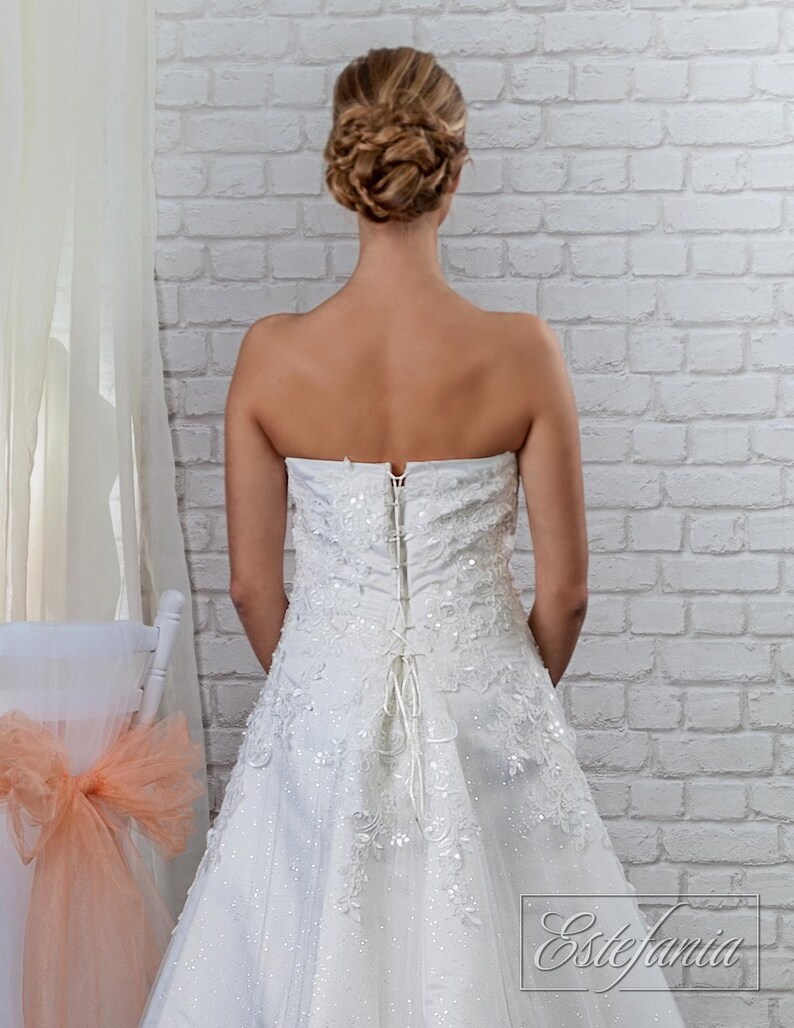 Luxury Lace and Tulle Wedding Dress – Elegant Design With Sheer Details ...