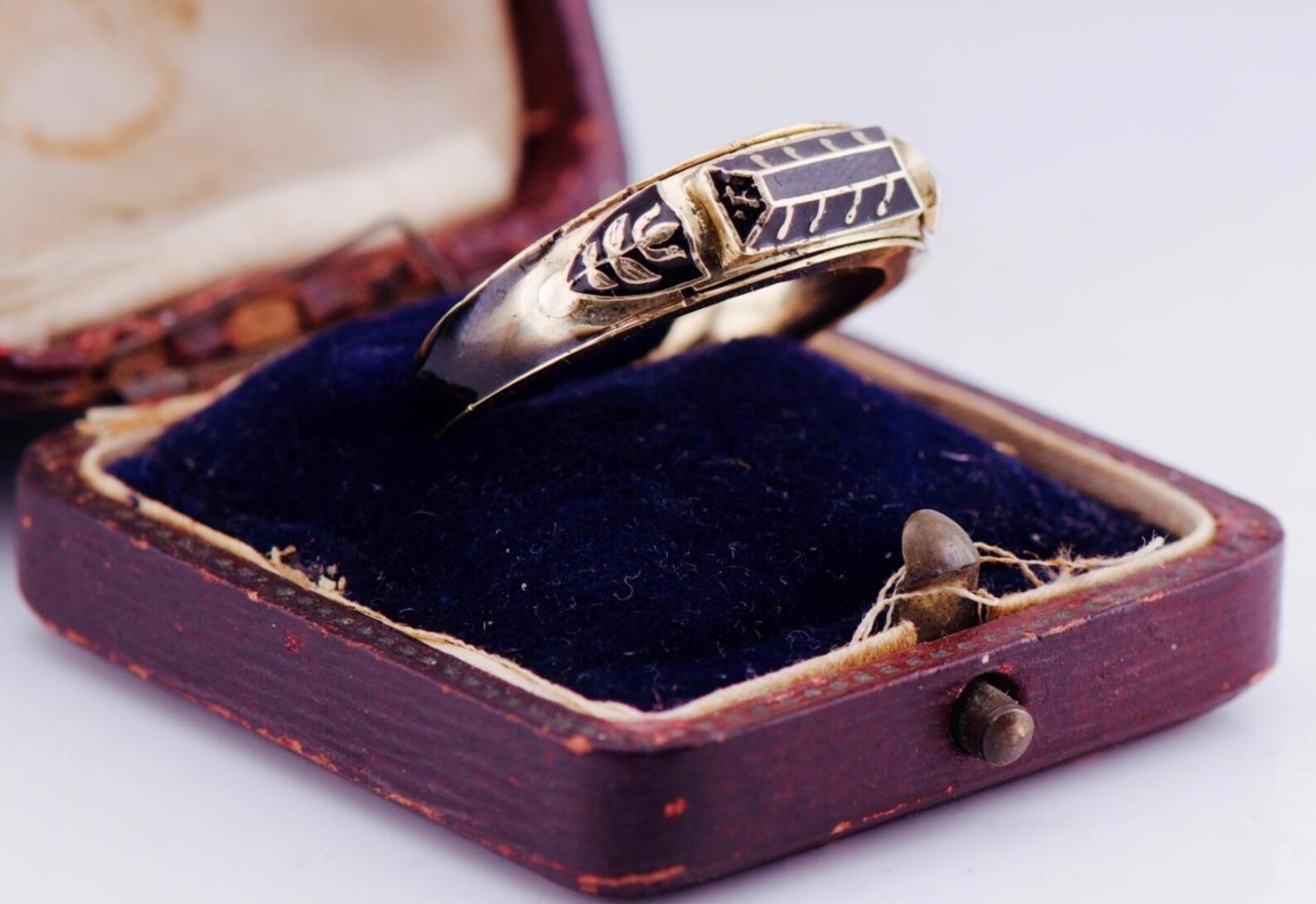 Antique MECHANICAL Automaton Ring Memento Mori Gold Enamel Resurrected ...