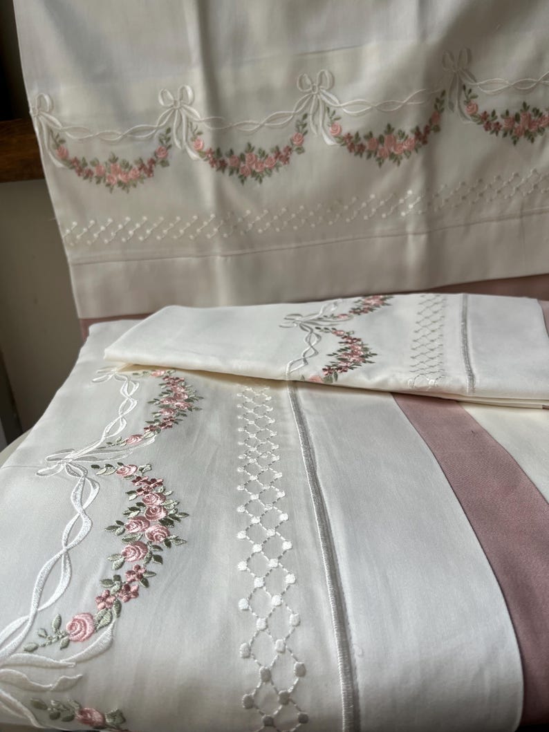 Cream Bedding Set 4 Pcs With Floral Bow Embroidery, Natural Sateen 100% ...