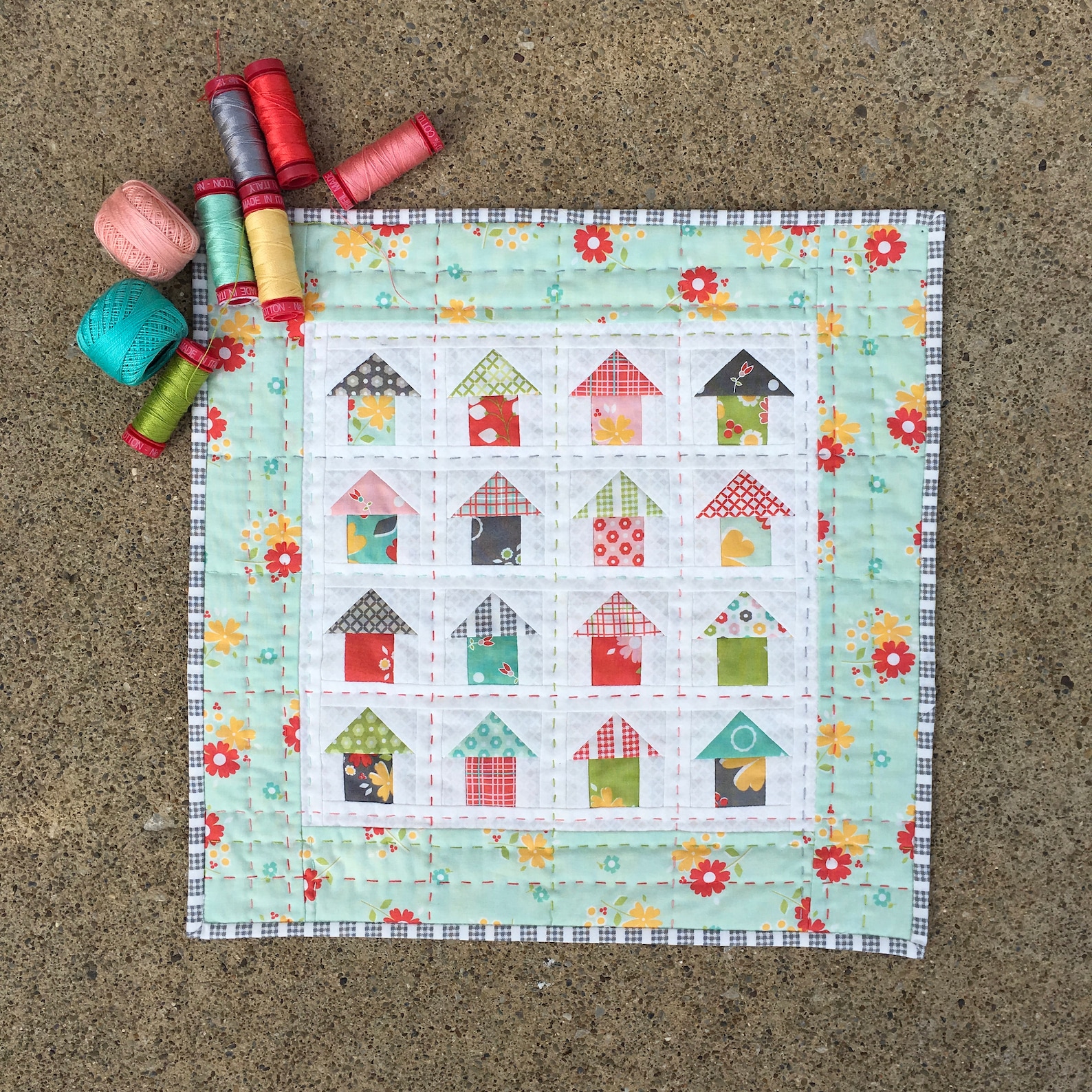 Mini Neighborhood PDF Quilt Pattern #126 - Etsy