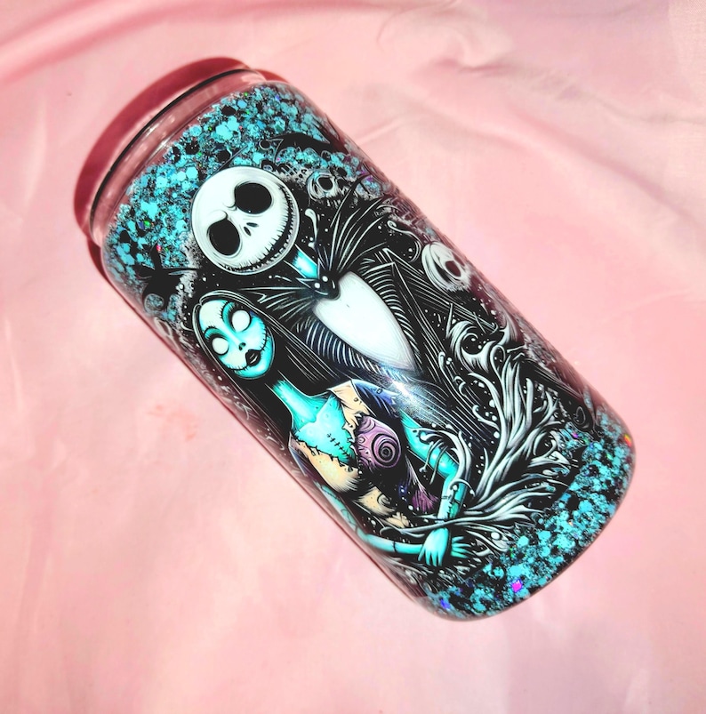 16oz Glass Snow Globe Tumbler | Spooky Couple Design | Choice of Lid ...