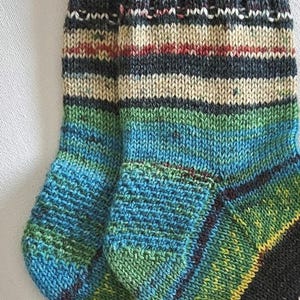 Handmade Virgin Wool Socks | Warm and Cozy | Colorful Knitted Socks ...