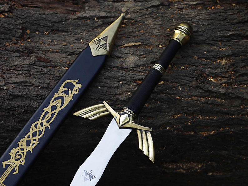 Zelda Master Sword, Legend of Zelda Sword Replica, Skyward Link's Sword ...