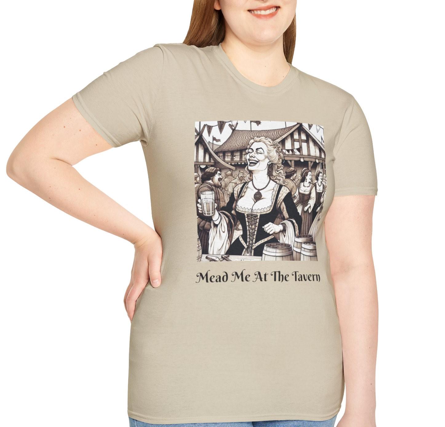 Renaissance Mead Drinking T-shirt, Historical Women's Clothing ...
