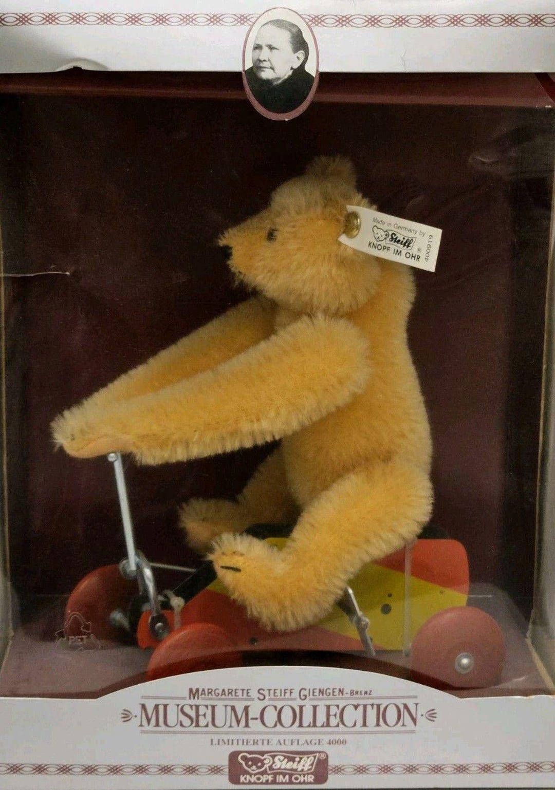 Steiff Ur-teddy 1926 on Tricycle – Museum Collection Limited Edition ...