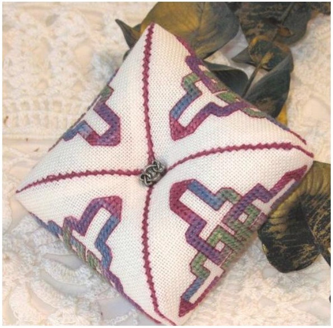 DD Designs - Celtic Tuffet - Cross Stitch Pattern - Etsy