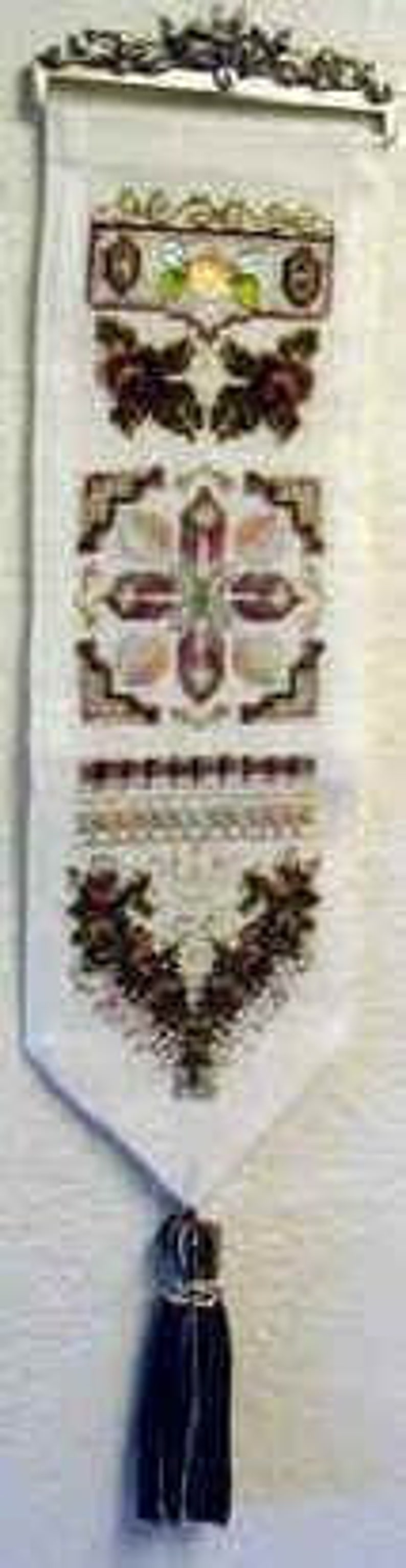 Chatelaine Design the Roses Cross Stitch Pattern - Etsy
