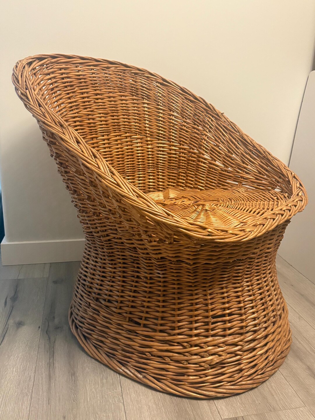 Vintage Wicker Egg Chair in Excellent Shape - Etsy