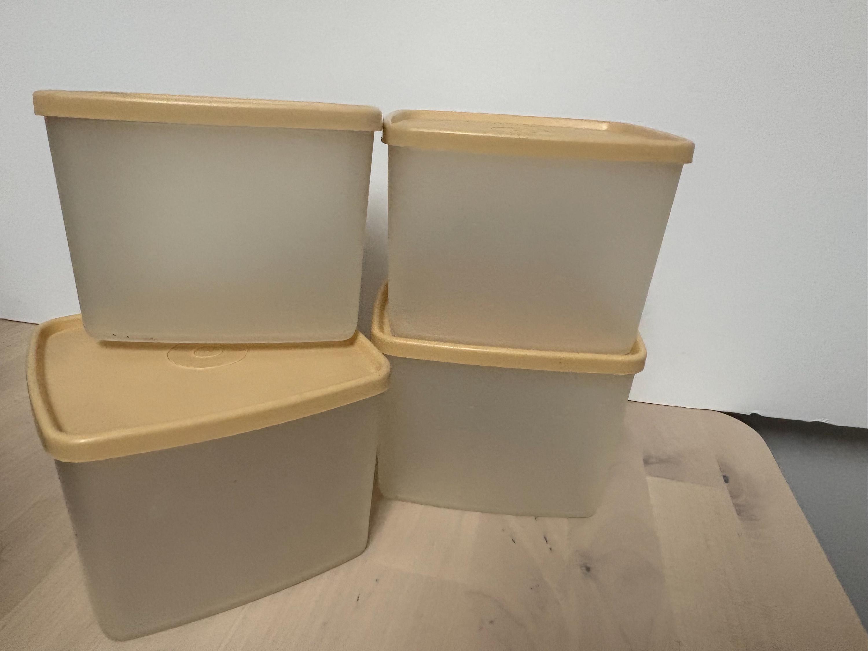 Tupperware Square Round Freezer Containers 24 Oz #312 Set of 4 With ...