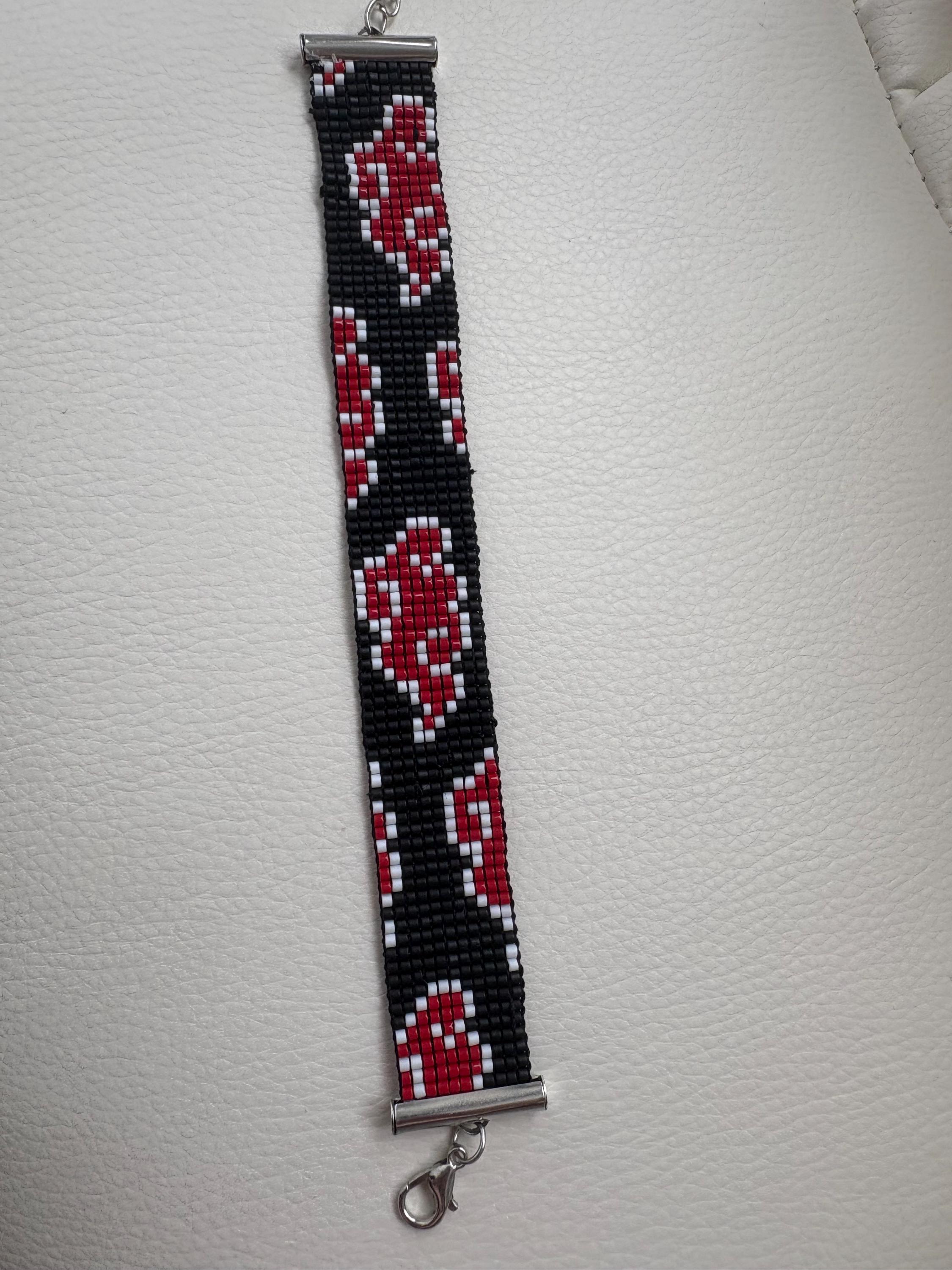 Akatsuki Beaded Bracelet – Naruto Inspired Bracelet, Red Cloud Design ...