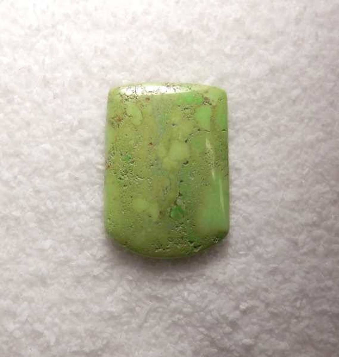 Australian Gaspeite Hand Cut Designer Ccabochon 100% Natural Gemmy ...