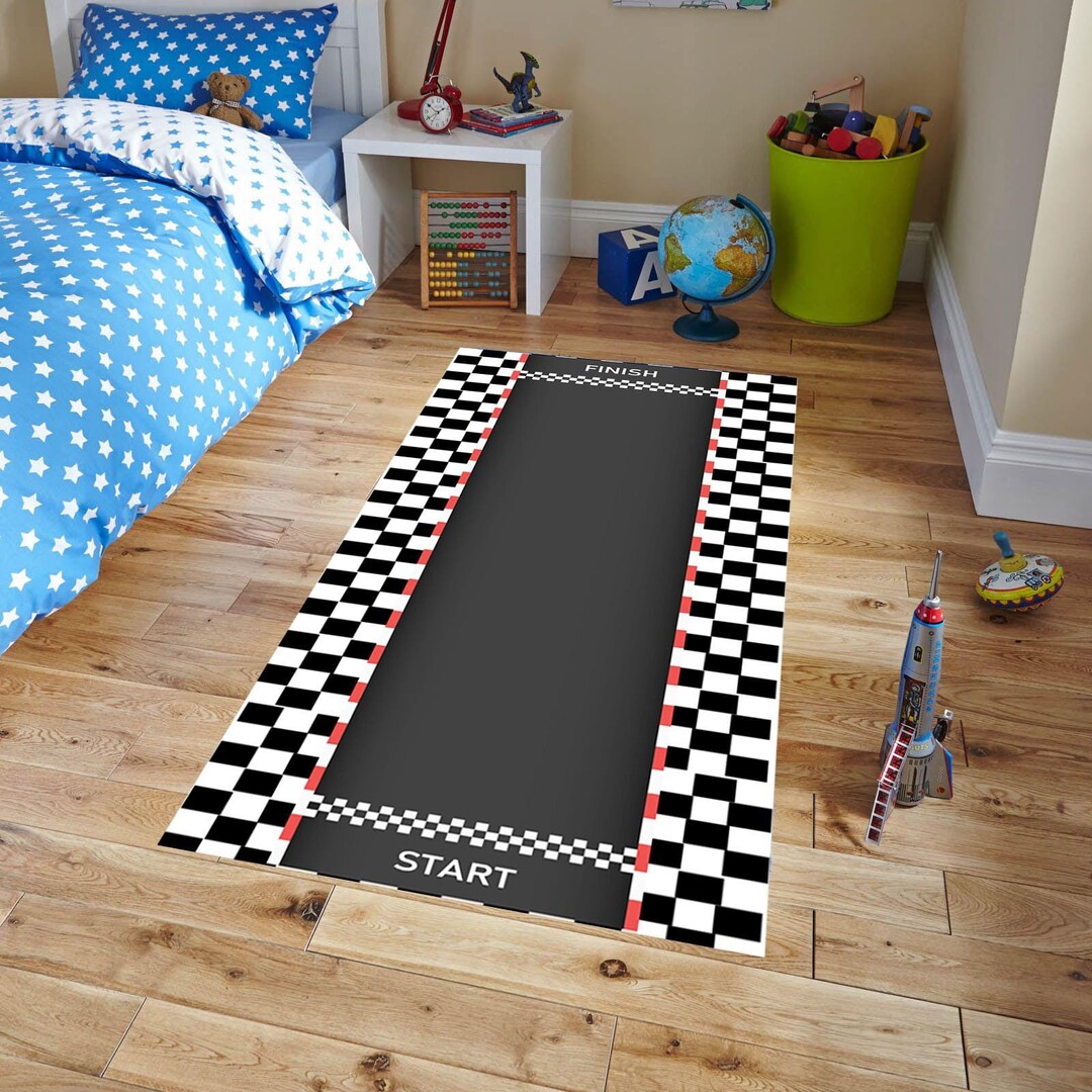 Race Track Patterned Runner, start and finish Striped Race Track ...