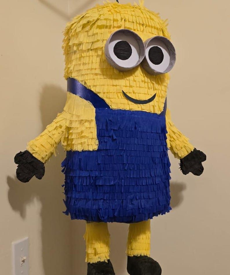Minion Piñata / Minion Pinata - Etsy