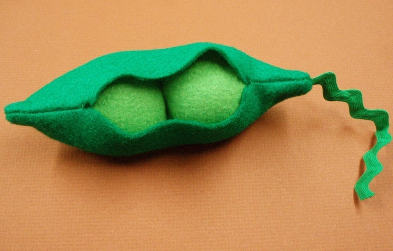 Pea Paw'd - Cat Nip Pea Pod Toy - Etsy