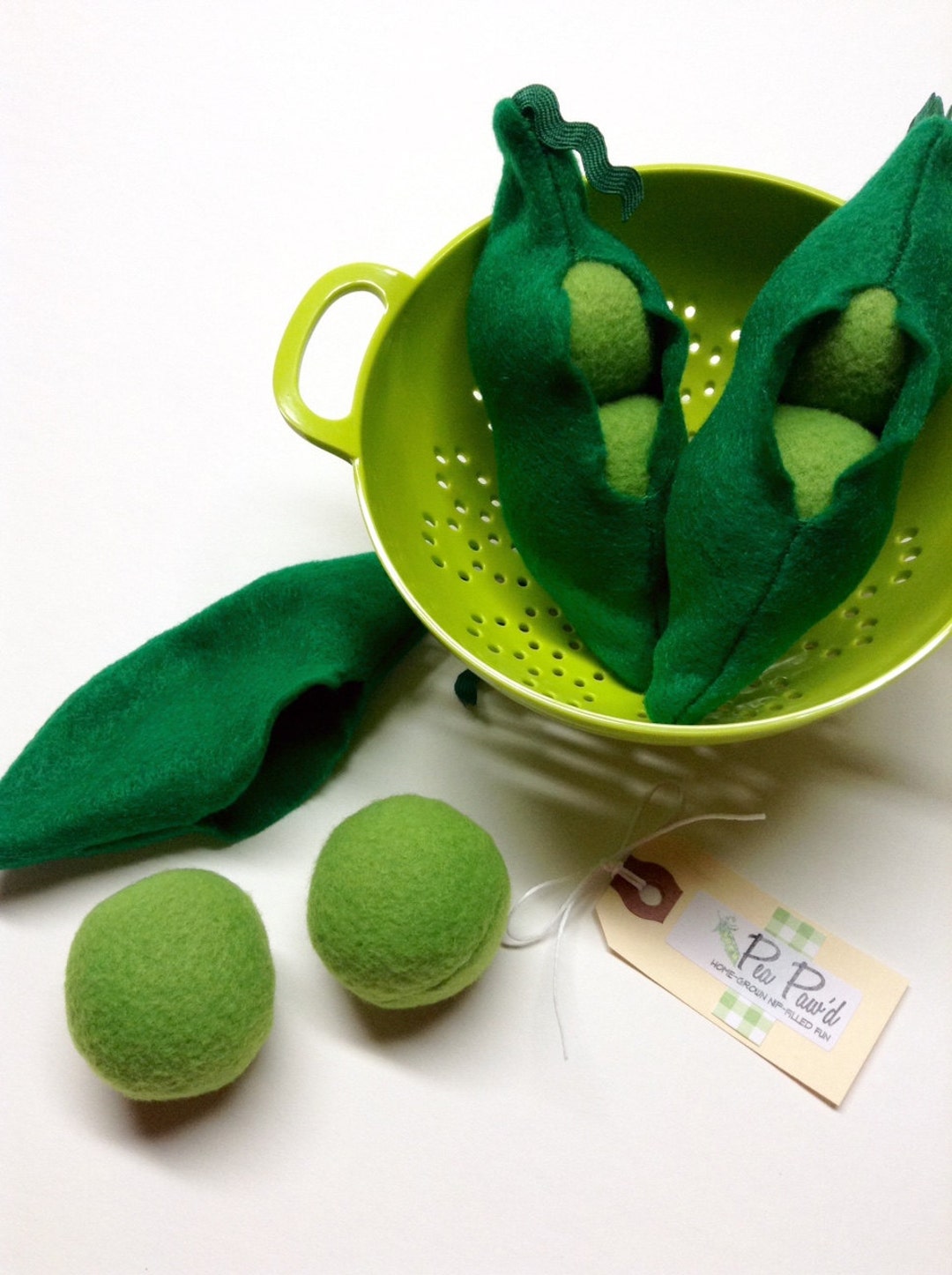 Pea Paw'd - Cat Nip Pea Pod Toy - Etsy