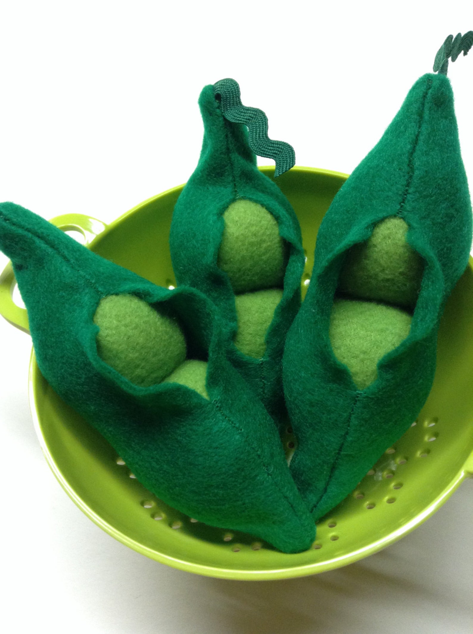 Pea Paw'd - Cat Nip Pea Pod Toy - Etsy