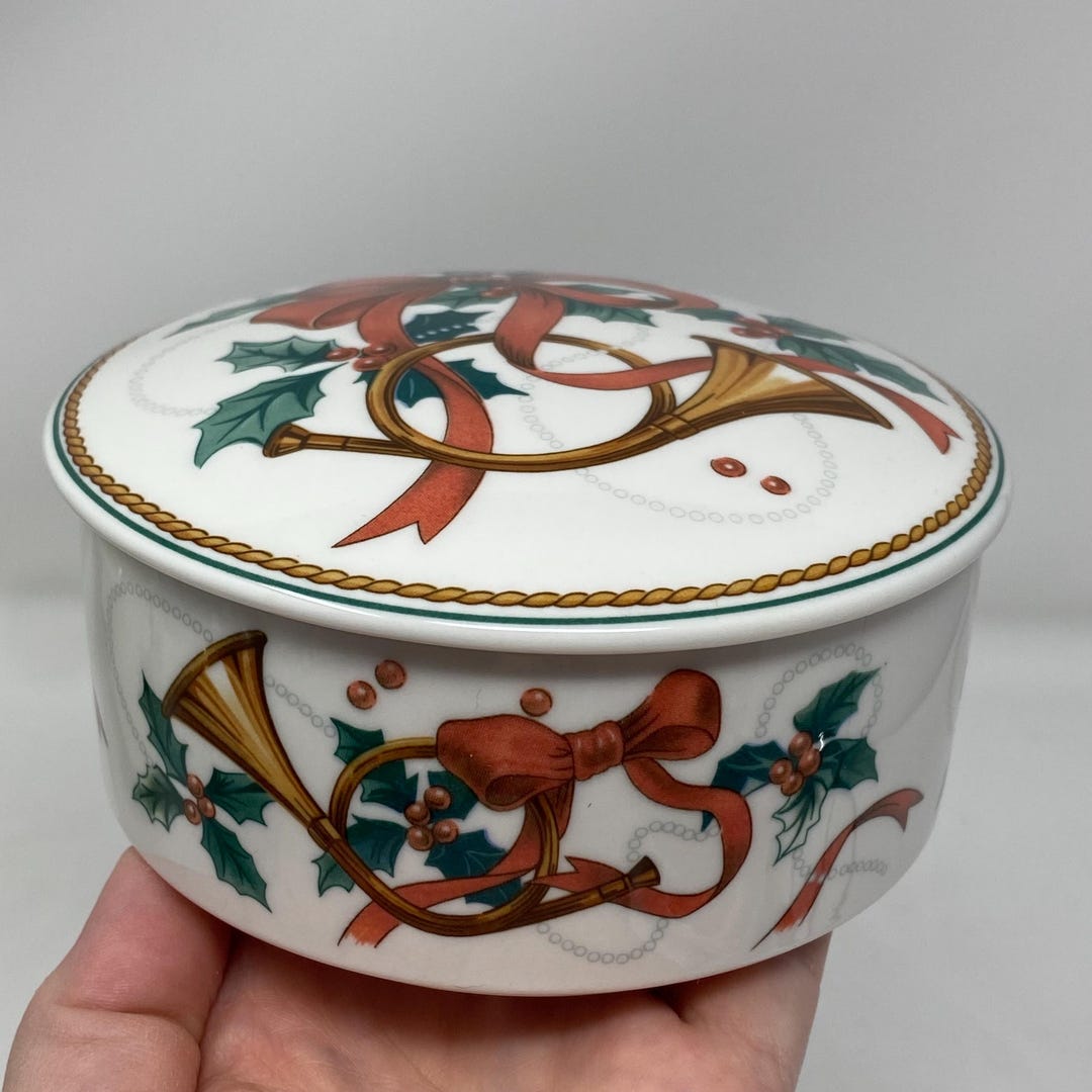 Mikasa Round Trinket Box. Vintage Circa 1980's Mikasa Jubilation ...