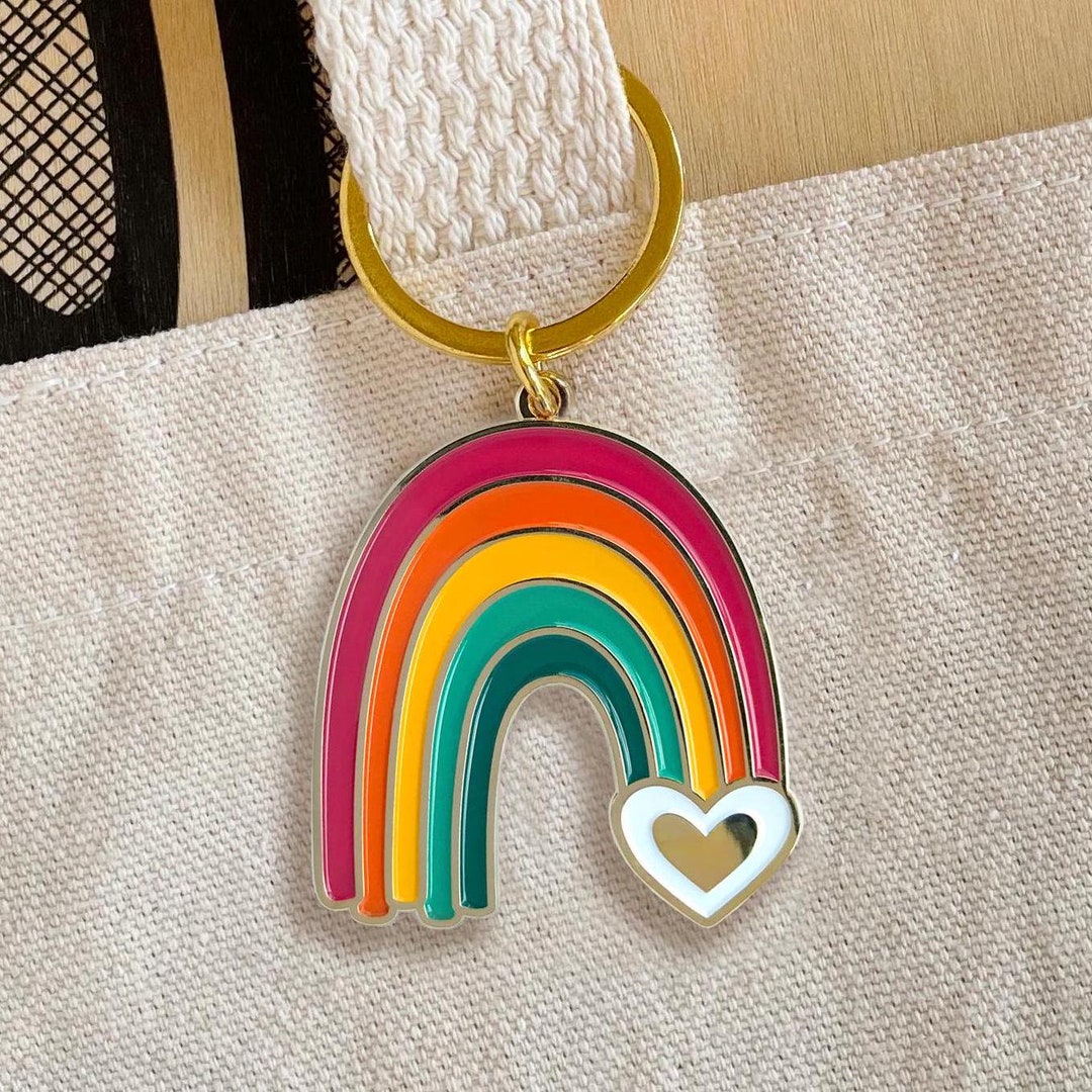 Rainbow Keychain - Cute Rainbow Heart Enamel Key Charm - Great Gift for ...
