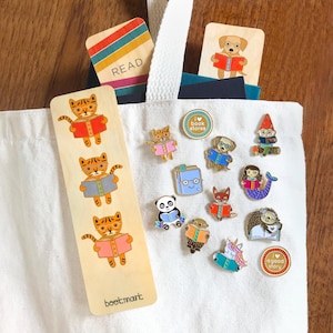 Book Lover Enamel Pin – Happy Book Lapel Pin for Reader, Student - Etsy