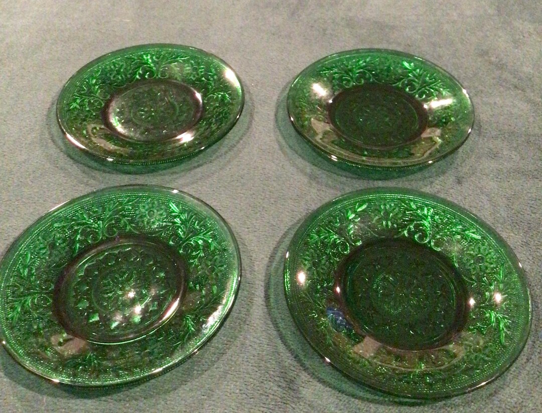 Set of Four Anchor Hocking Forest Green Small Tiara Sandwich Plates ...
