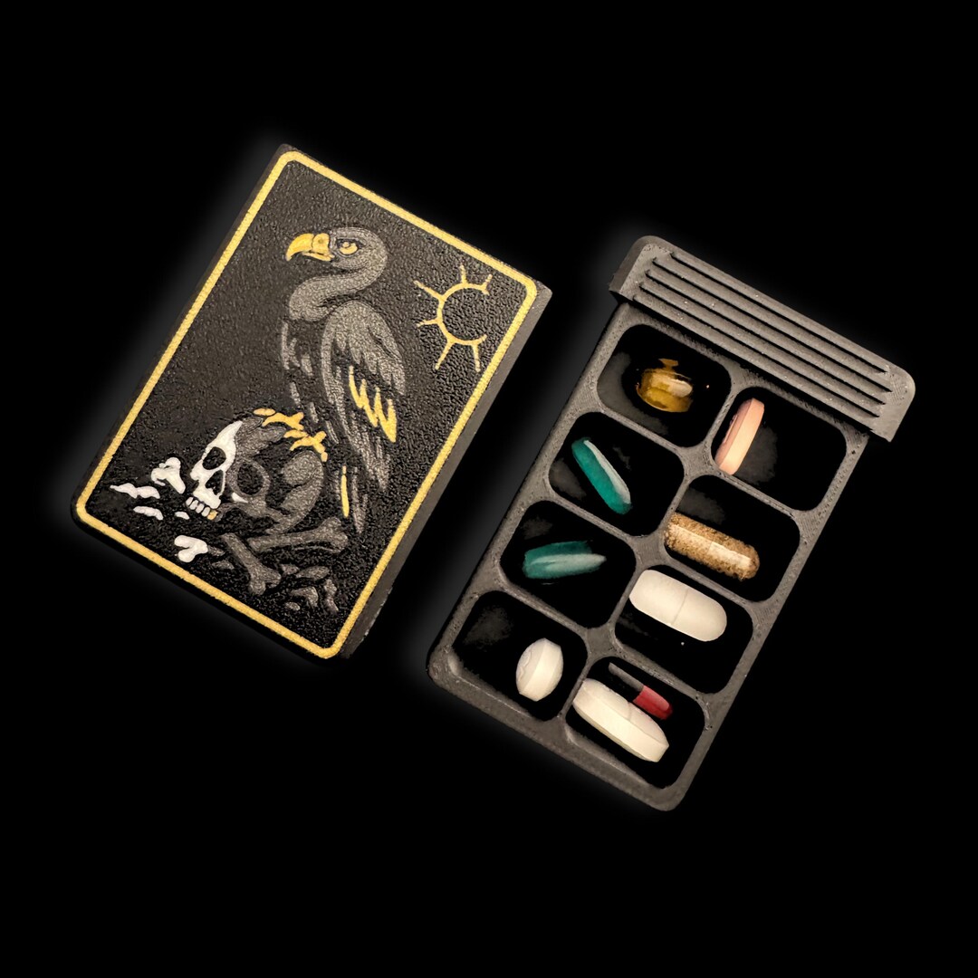 Gothic Pill Box ‘shadow of the Vulture’ – Large Skull Pill Organizer ...