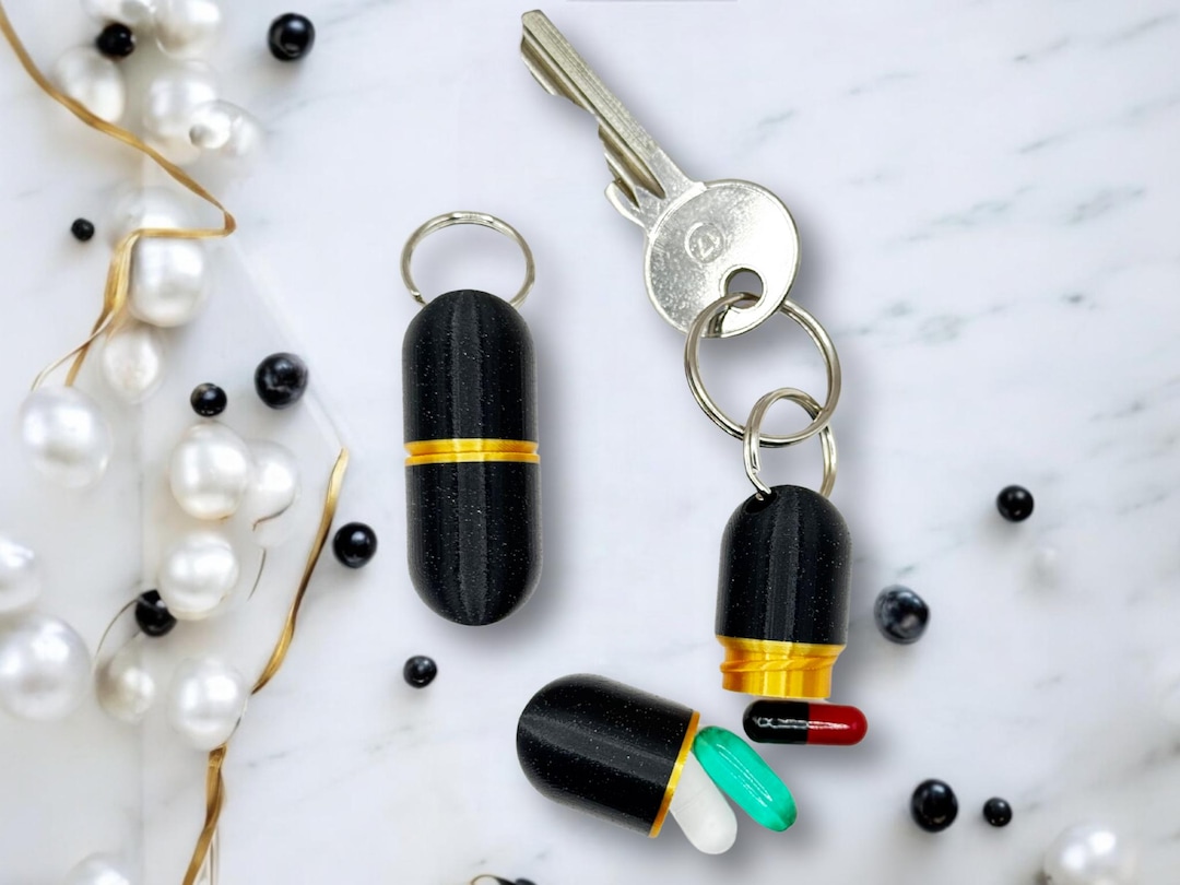 Large Deluxe Pill Holder Keychain – 50% More Capacity Than Compact ...