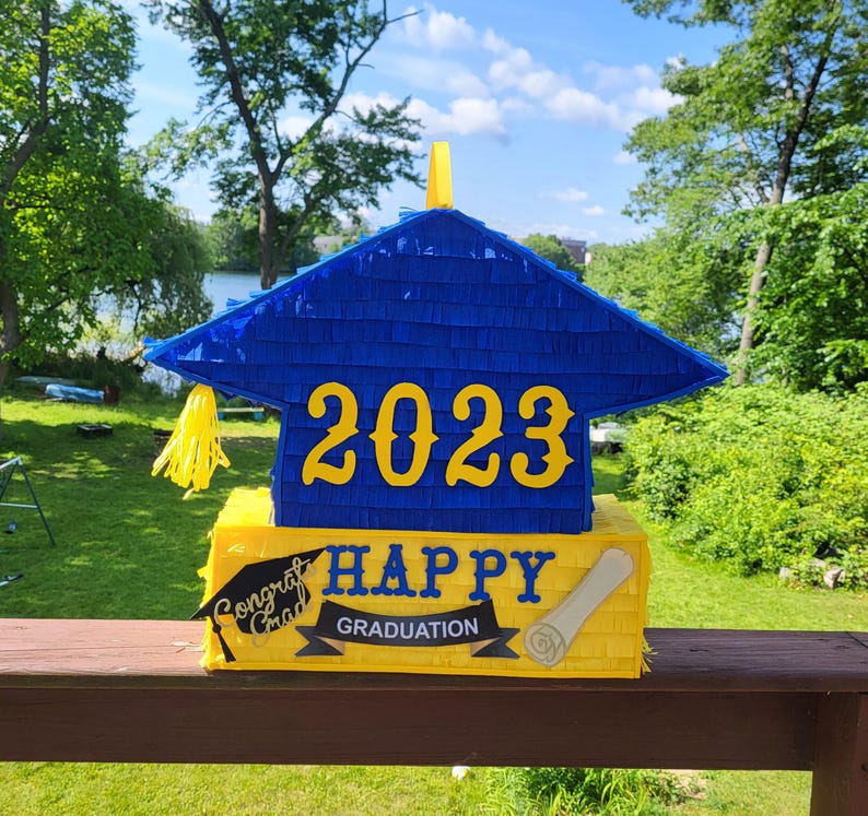 Graduation Celebration Piñata! - Etsy