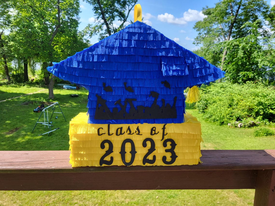 Graduation Celebration Piñata! - Etsy