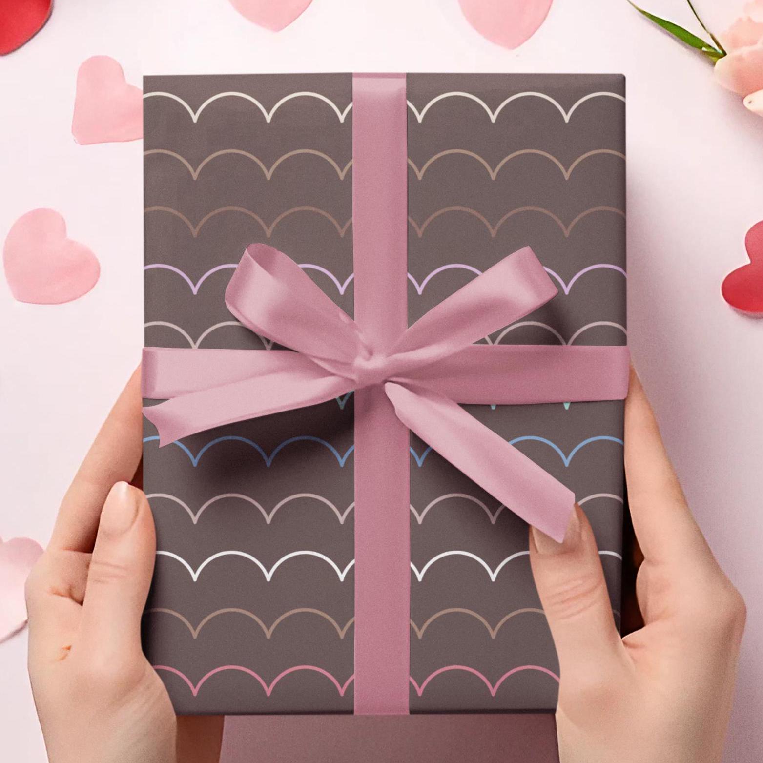 Mocha Wrapping Paper Scallop Pattern Gift Wrap Premium Roll Valentine ...