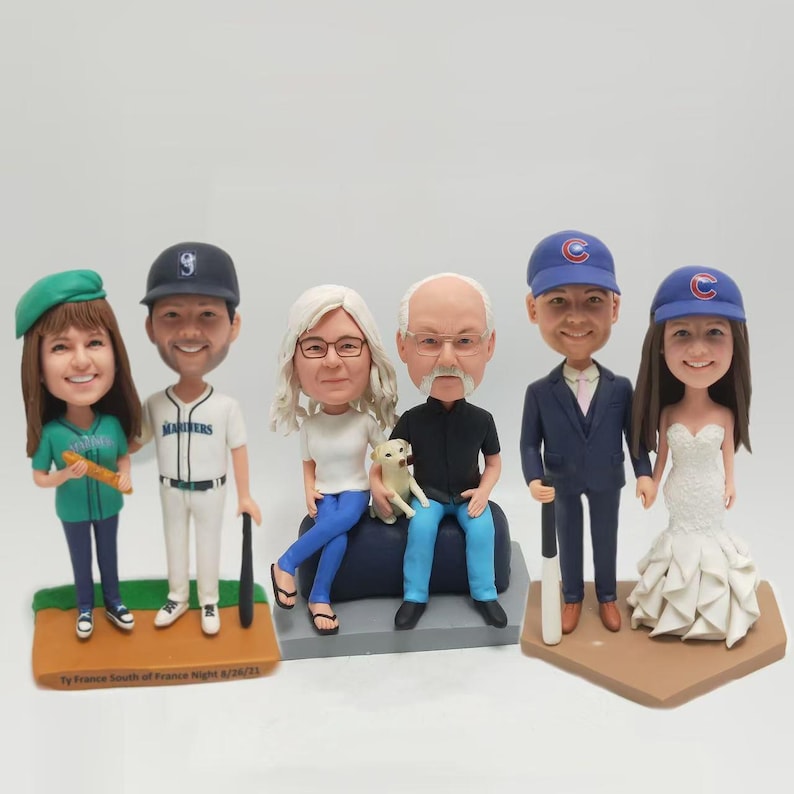 Custom Hockey Couple Bobblehead, Make a Bobblehead for Hockey Player ...