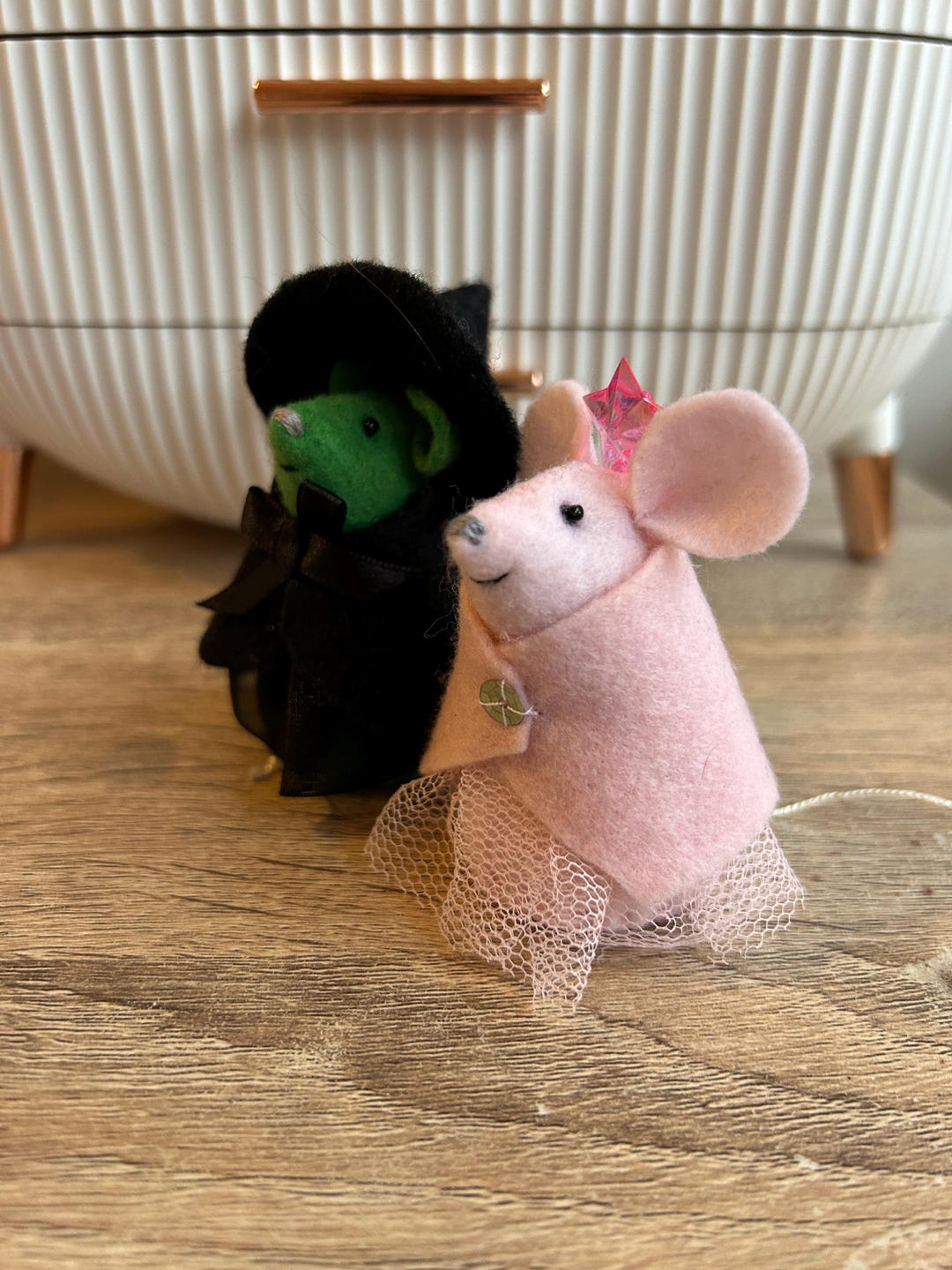 Elphaba and Glinda Handmade Felt Mice Inspired by ‘wicked’ - Etsy