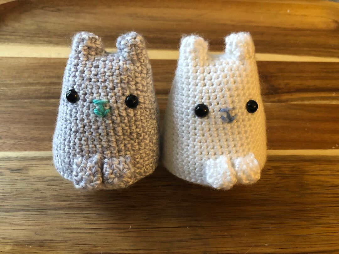 Crochet Dumpling Kitty Grey and Multi Stripe - Etsy.de
