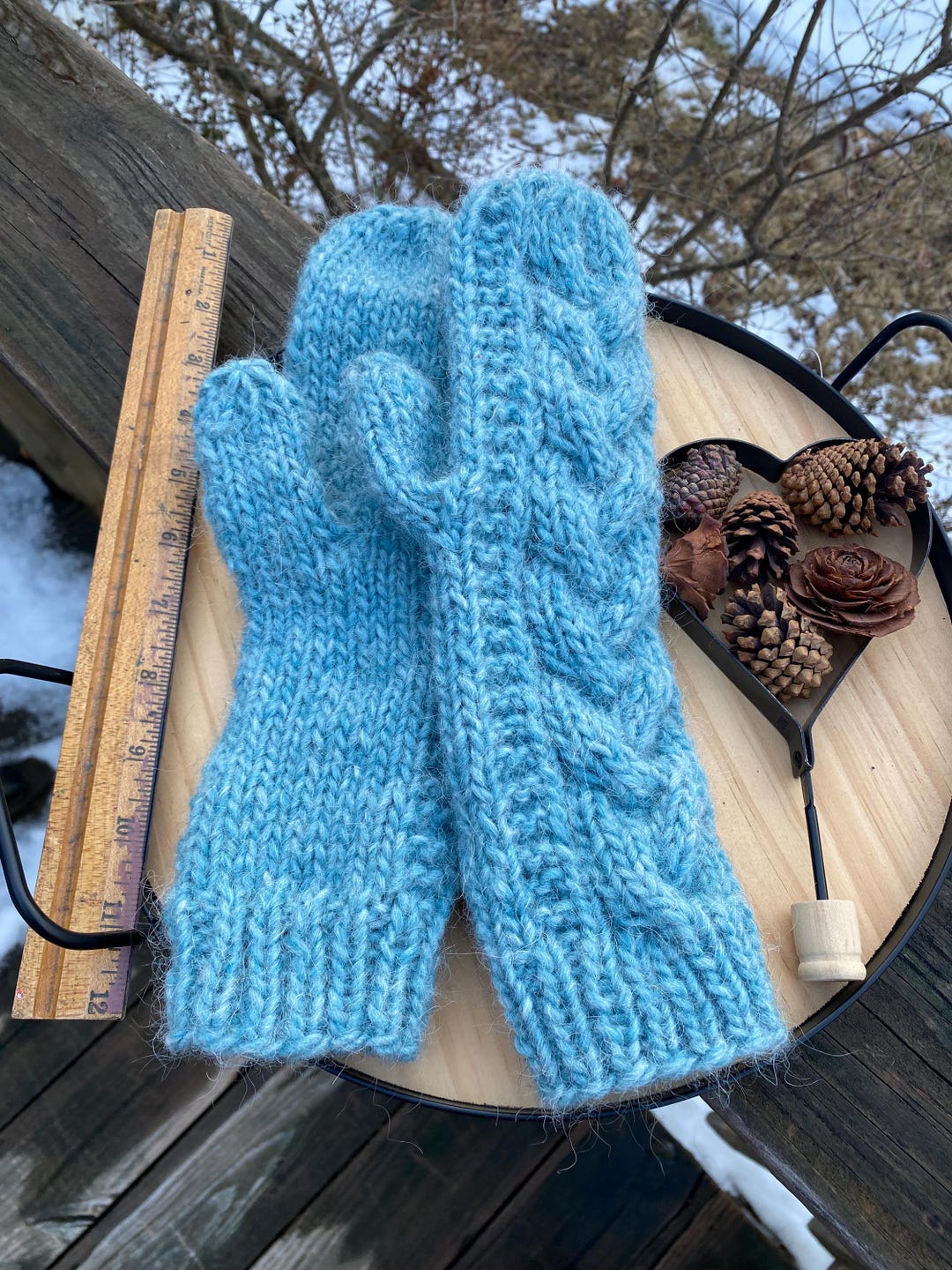 100% Icelandic Wool Cable Mittens / Light Bulky/ Hand Knit Cable ...