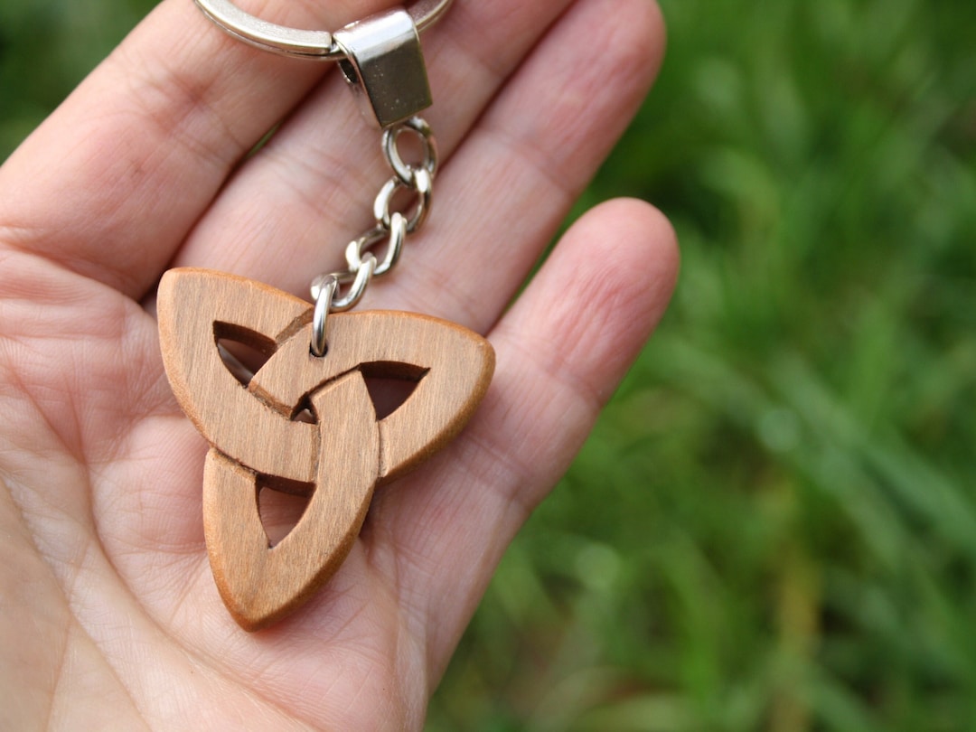 Large Wooden Trinity Keychain Made in Ireland, Perfect 5th Anniversary ...