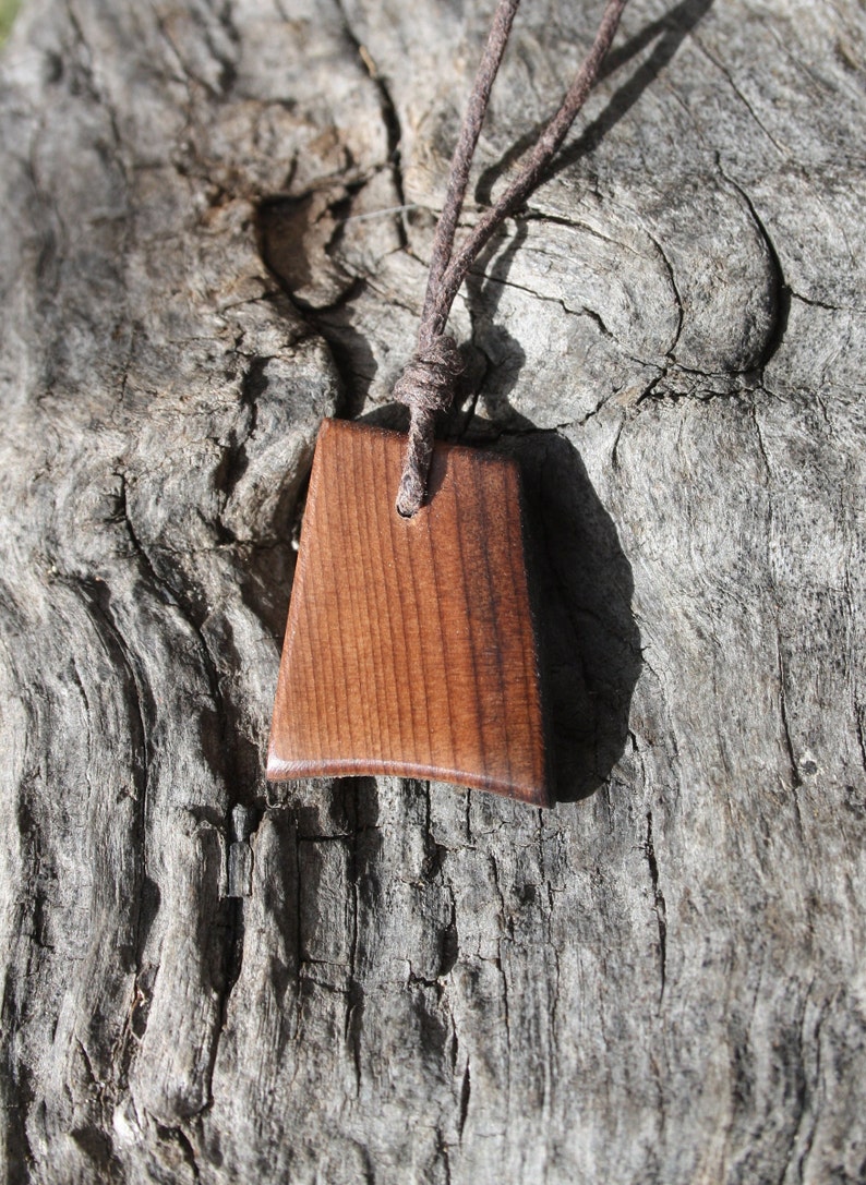 6000 Year Old Irish Bog Yew Necklace Unique Bogwood Pendant - Etsy