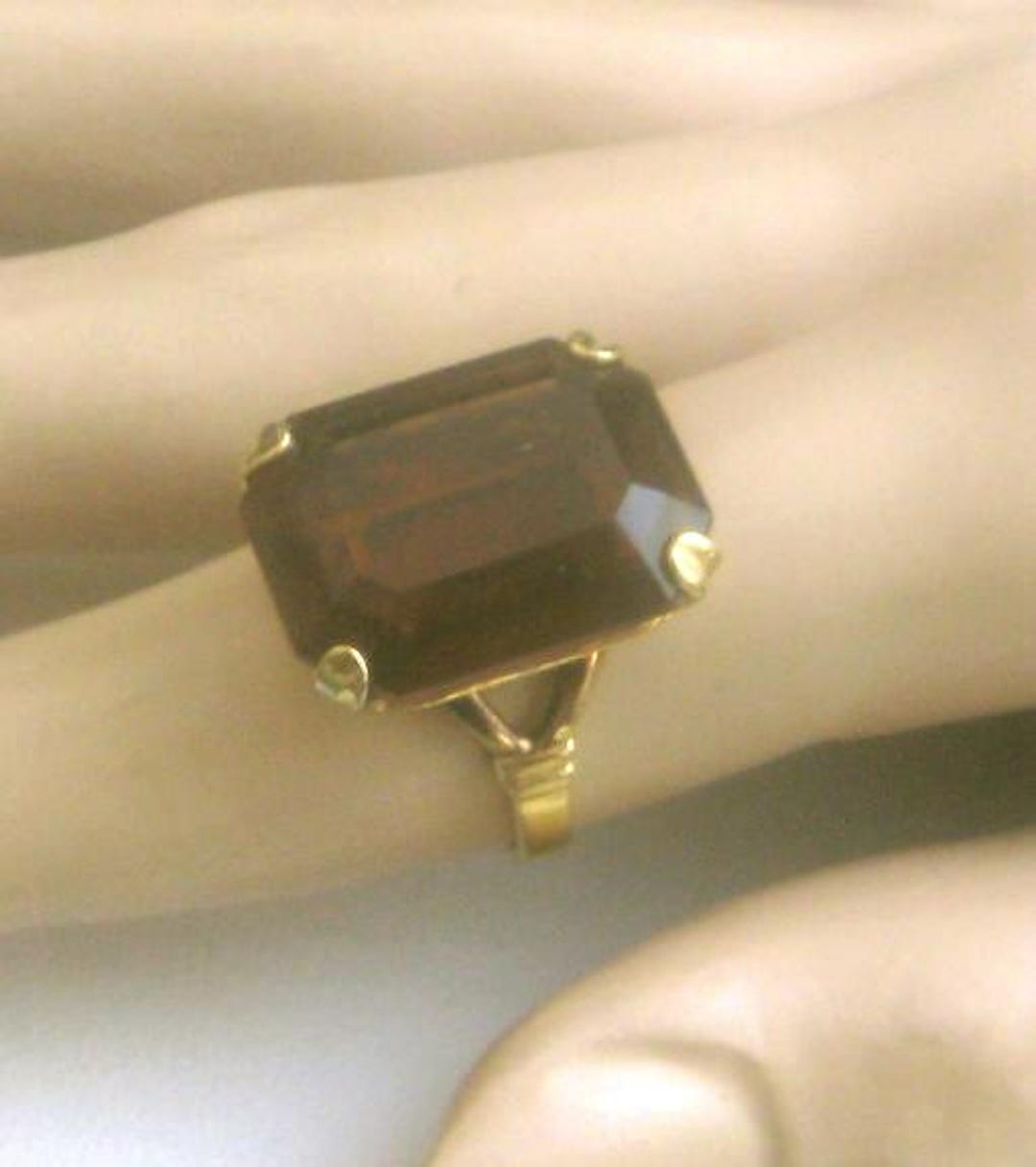 Lovely Vintage Avon Ring Topaz Color Glass Size 9 Jewelry Gift for Her ...