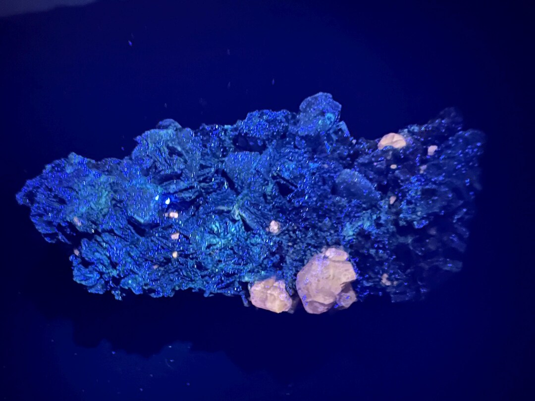 Pink Apatite 3 Gemmy Stones Encrusted W/albite on Muscovite Mica Matrix ...