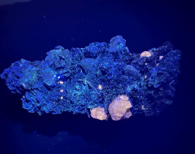 Pink Apatite 3 Gemmy Stones Encrusted W/albite on Muscovite Mica Matrix ...