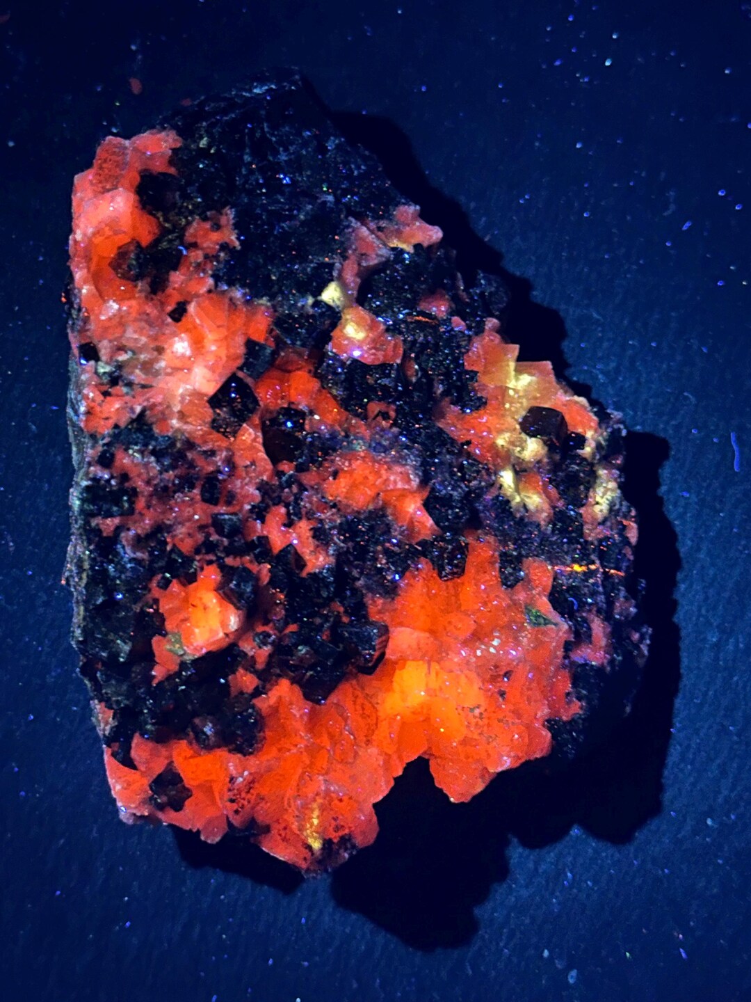 Lava Calcite W/pyrite ~ New Find! ~ Uv's Red/orange Reactive ~ Mapimi ...