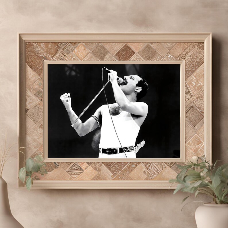 Freddie Mercury Vintage Photo Print | Rock Legends Wall Art | All Time Classic Music Poster ...