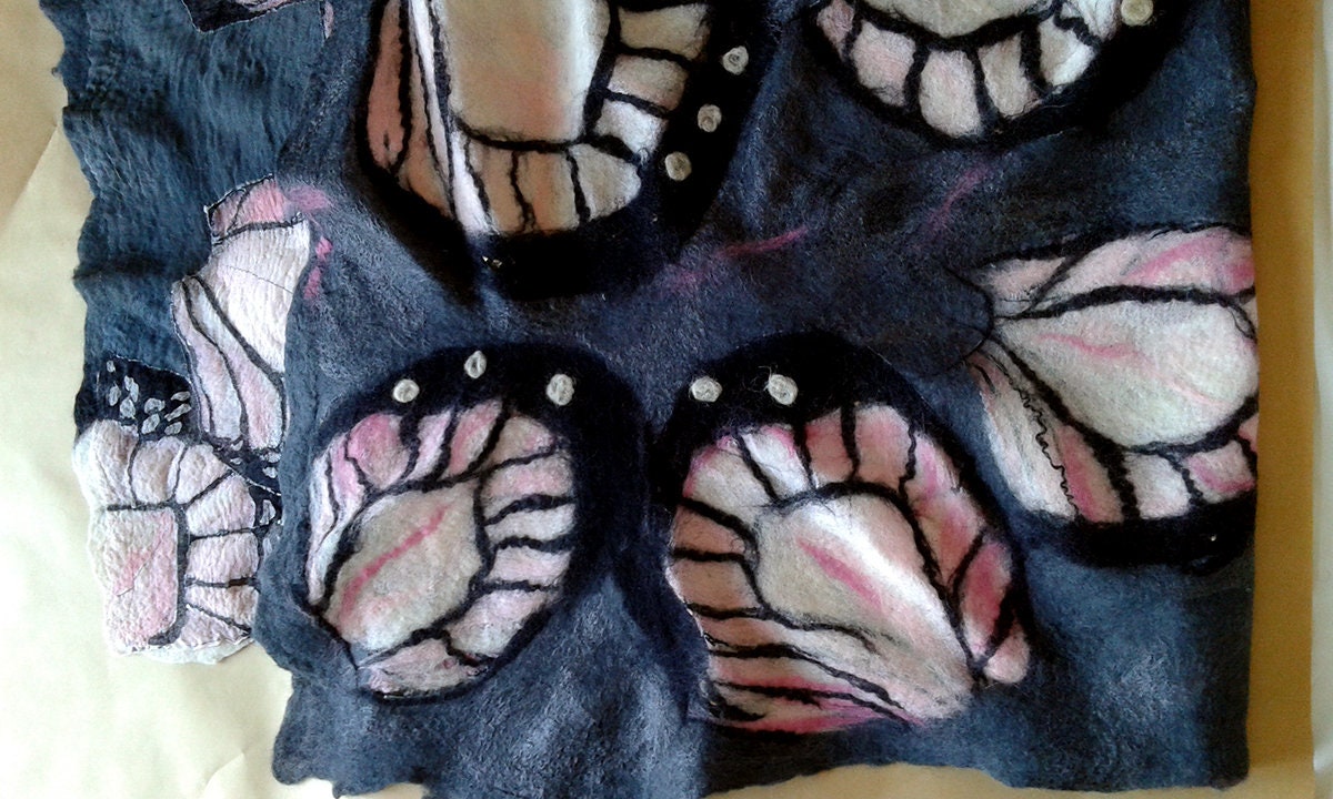 Felted Scarf Butterfly's Wings Scarf/ Dark Gray Pink | Etsy